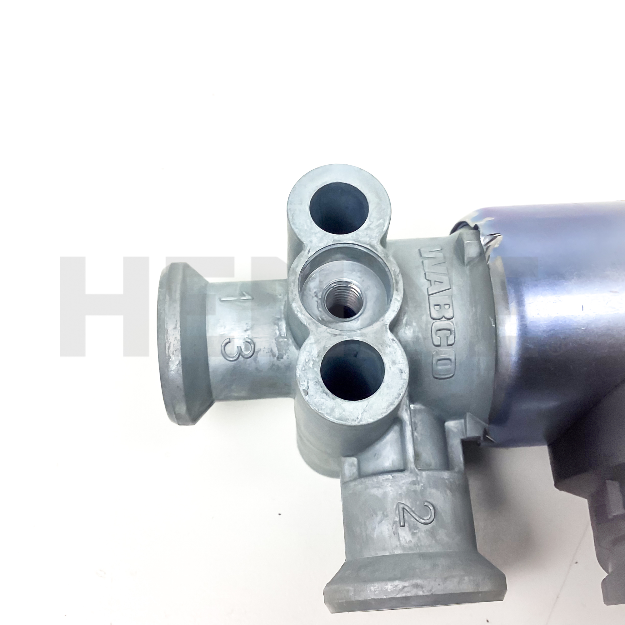 3/2-Wegeventil - A0059971136 - Henne Parts